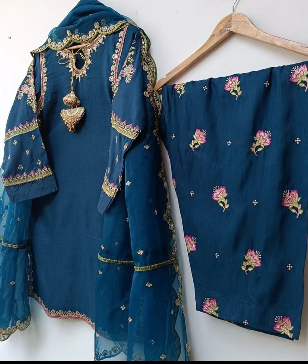 Mehrun nisa 3pcs – Weargoods.pk